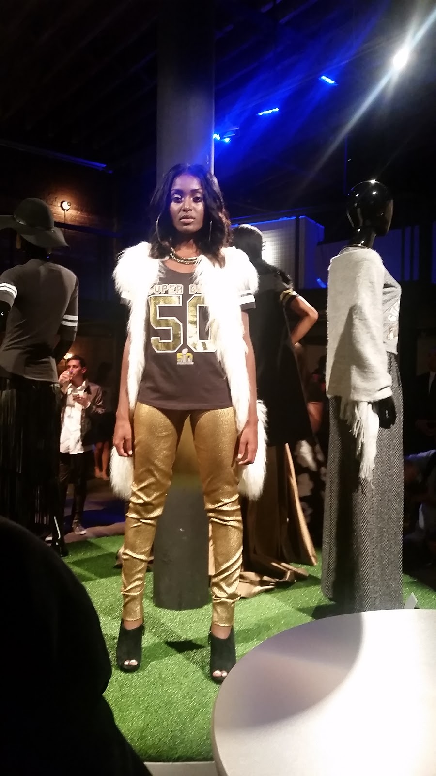 Sass on the Go: NFL Style: Fashion Meets Football!!