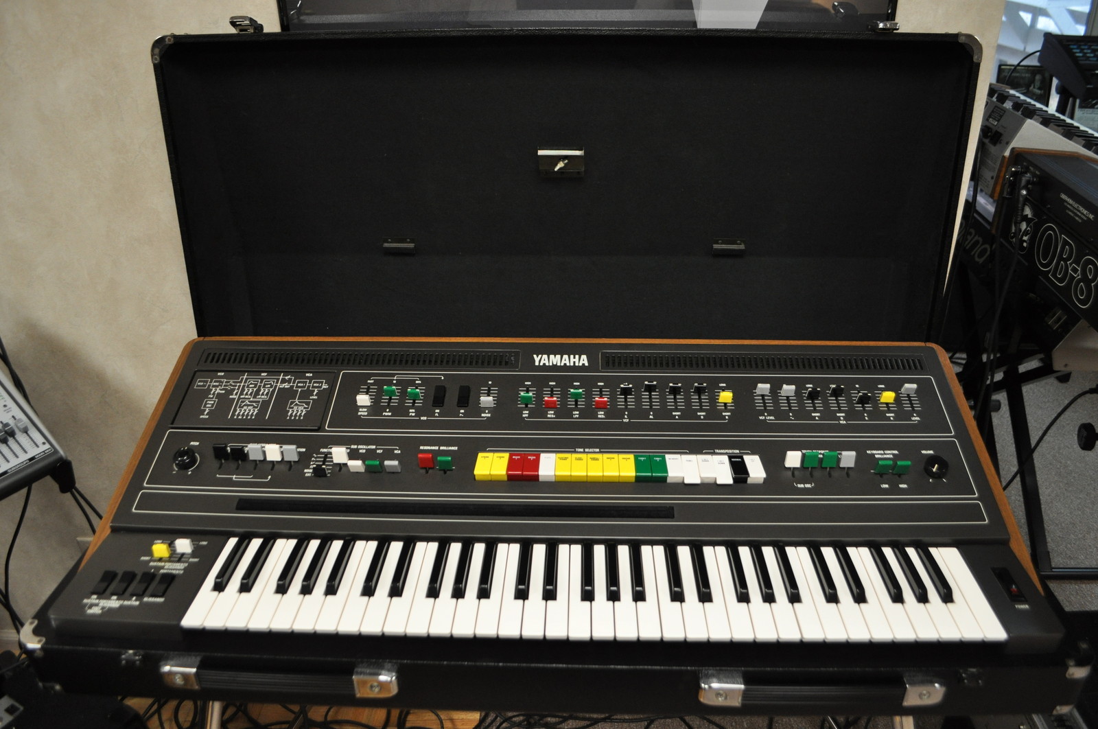 MATRIXSYNTH: Yamaha CS60 Polyphonic Synthesizer