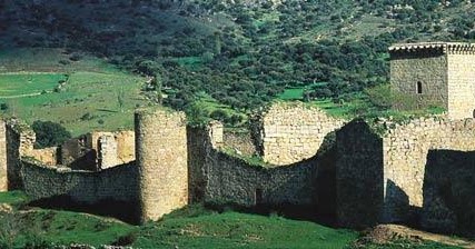 La Bitácora de Jenri: La intervención arqueológica data la muralla de ...