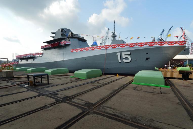 DEFENSE STUDIES: Singapore Launches First Independence-Class Littoral ...