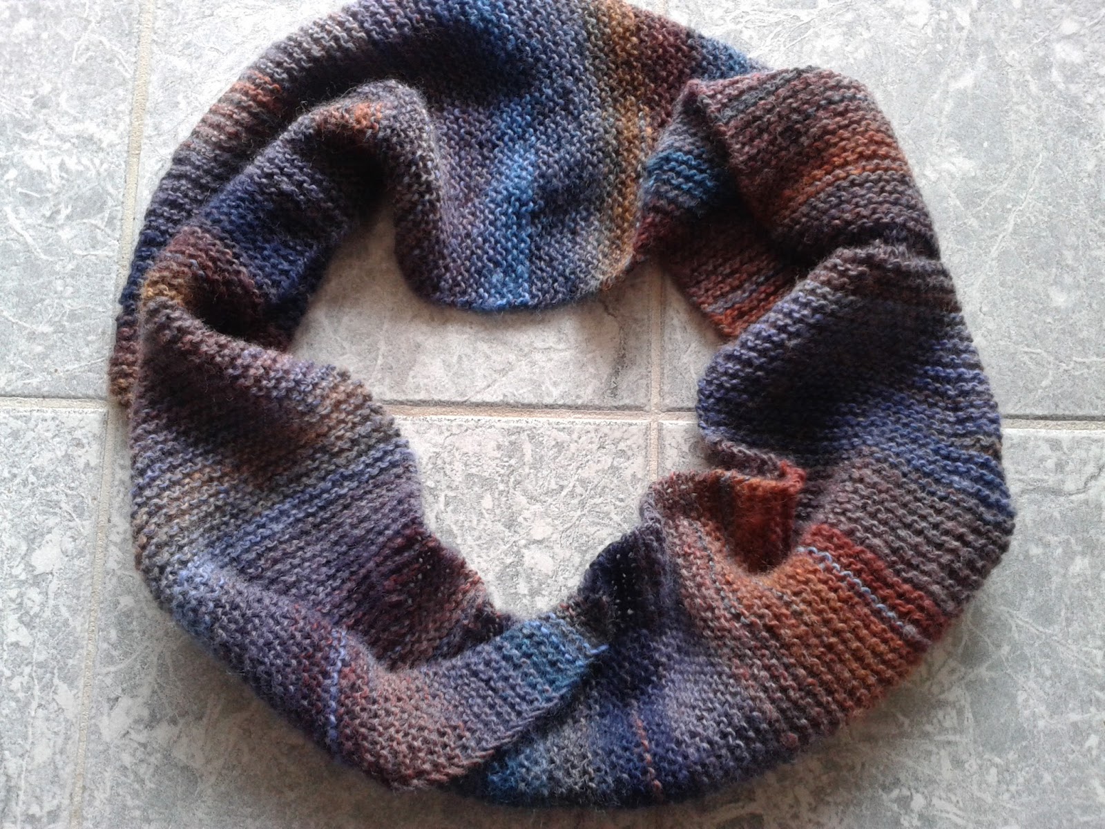 funkycrochet: Quick knits - Moebius Cowl Scarf and here is my pattern ...