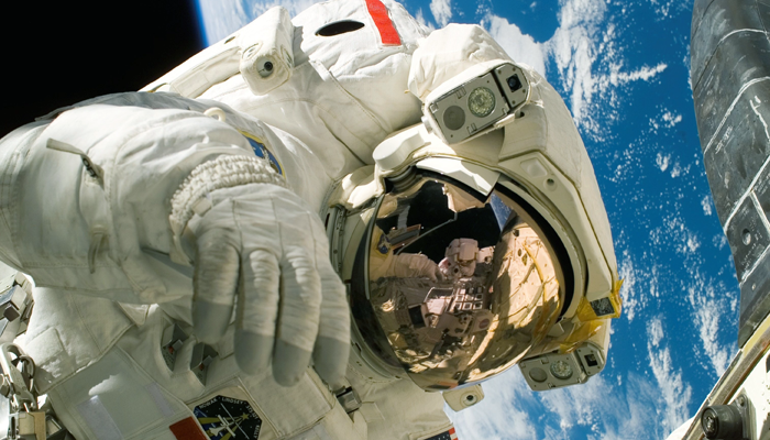6 Fakta Menarik Astronot Yang Jarang Kamu Ketahui - CakWiCak