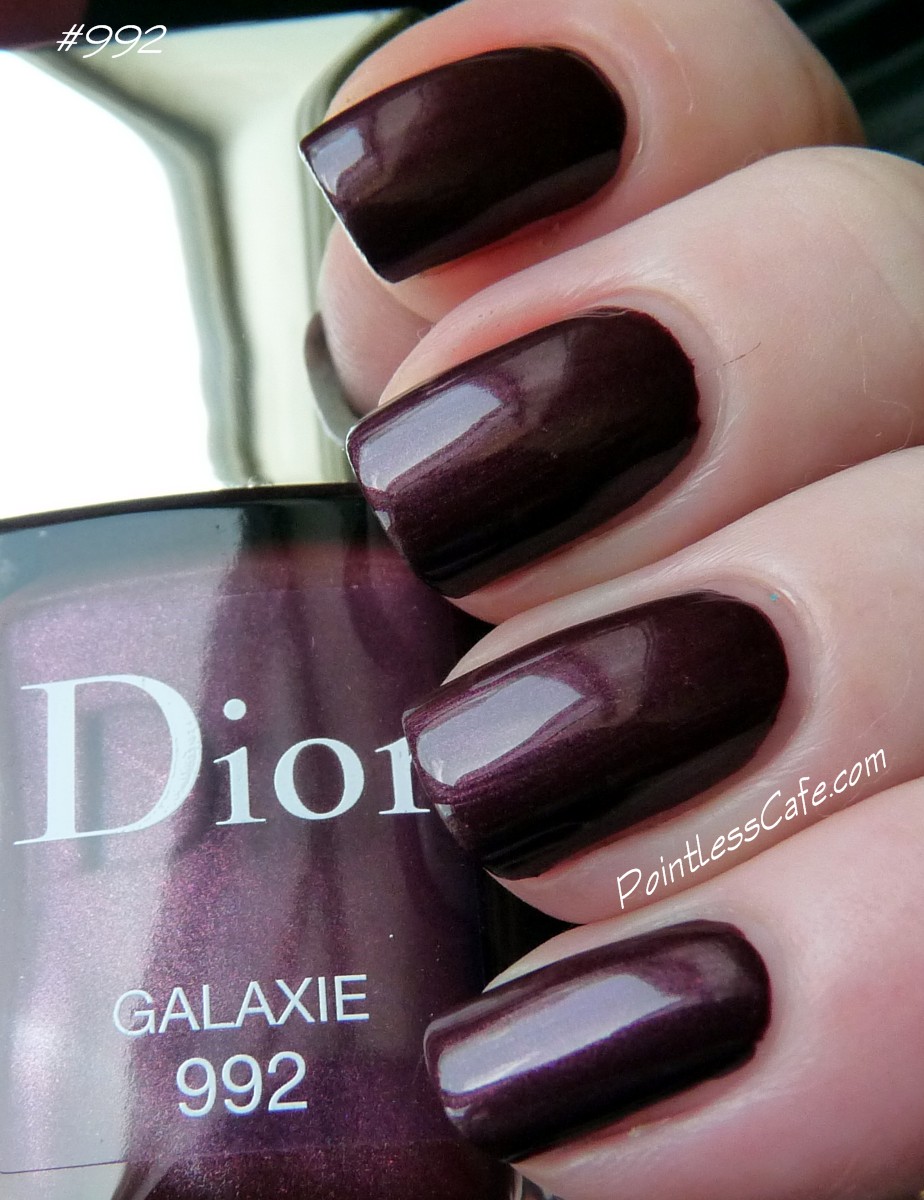 Dior Galaxie #992 - Swatches and Review | Pointless Cafe