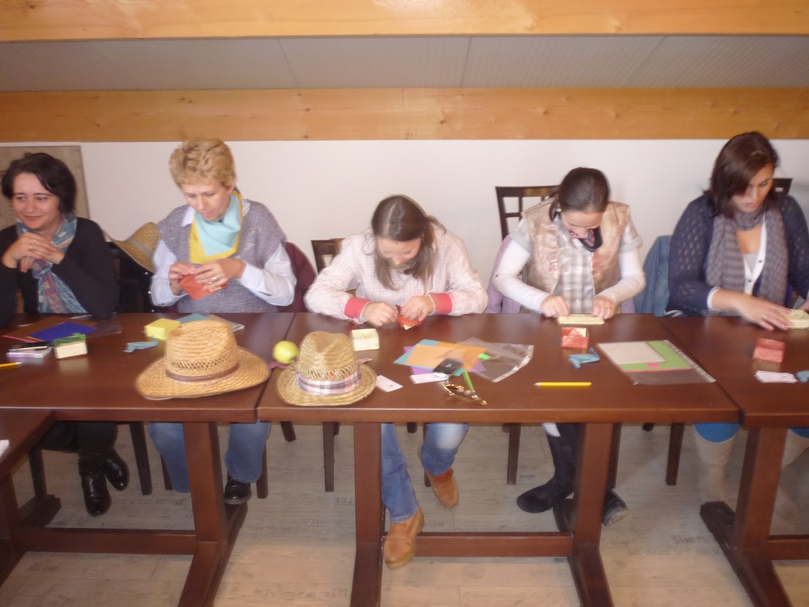 Cursuri Origami: Team building la Henkel România