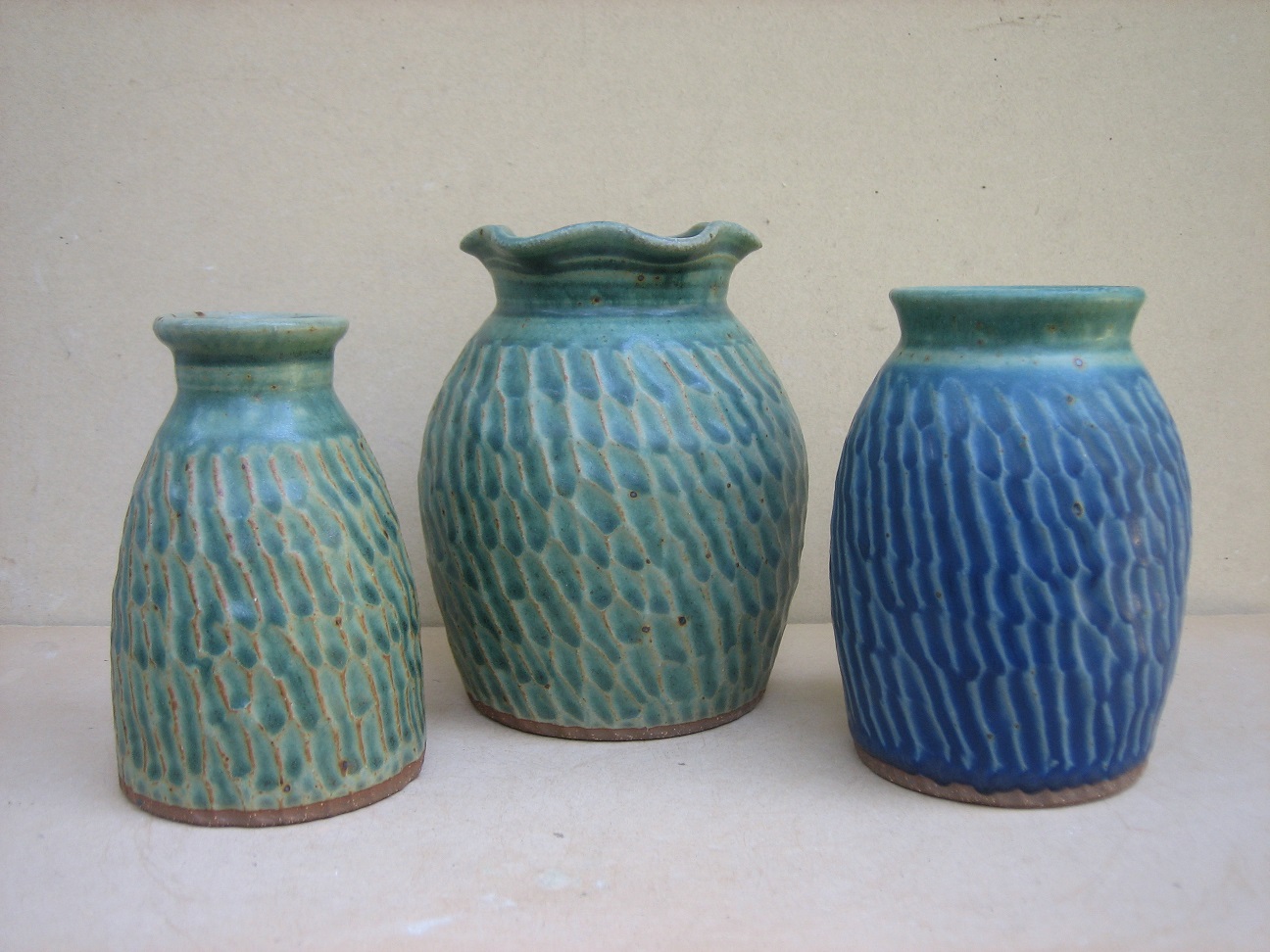 JIM FINEMAN: CARVED VASES