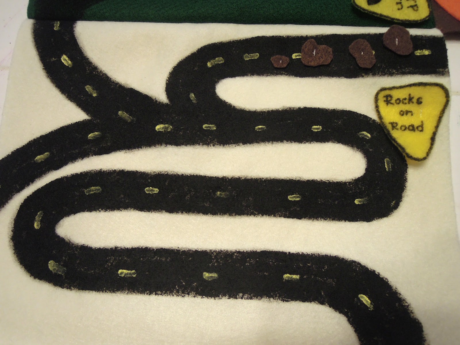 Desire 2 Create: Felt car track