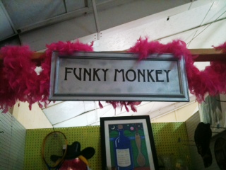 FreeSourceFull: Flea Market Booth Names