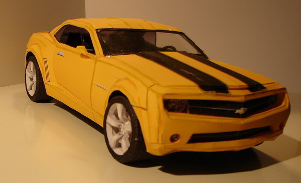 paper crafting: Bumblebee camaro papercraft