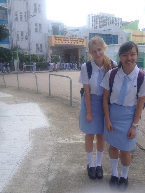 SWISS GIRL LOS† IN HONG KONG ♥: FIRST WEEK OF SCHOOL