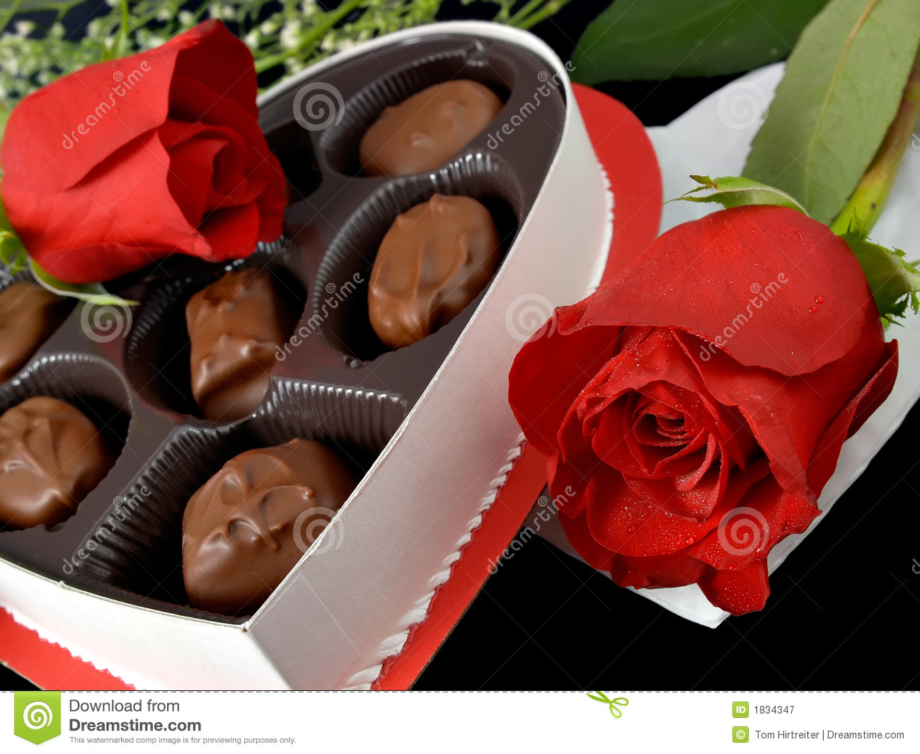 HD Pics Zone: Valentine candy roses