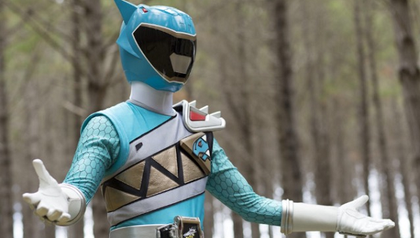 Ranger Aqua estreia esse Sábado em Power Rangers Dino Super Charge