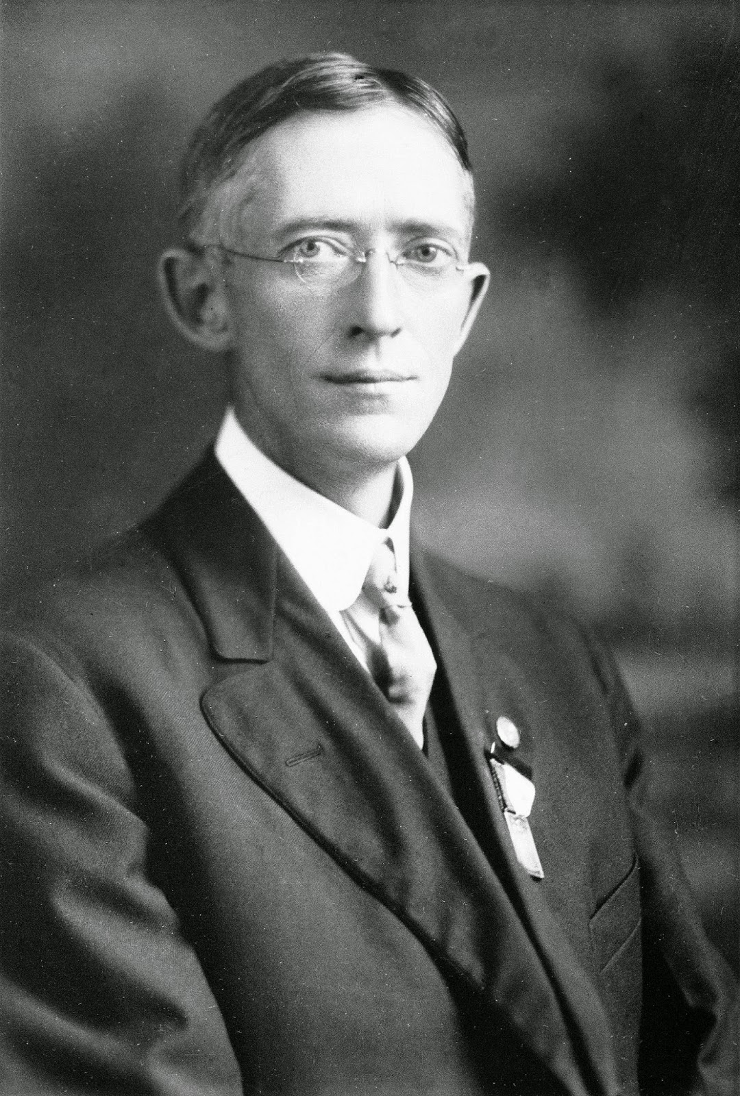 Thomas Tuttle's Instagram, Twitter & Facebook on IDCrawl