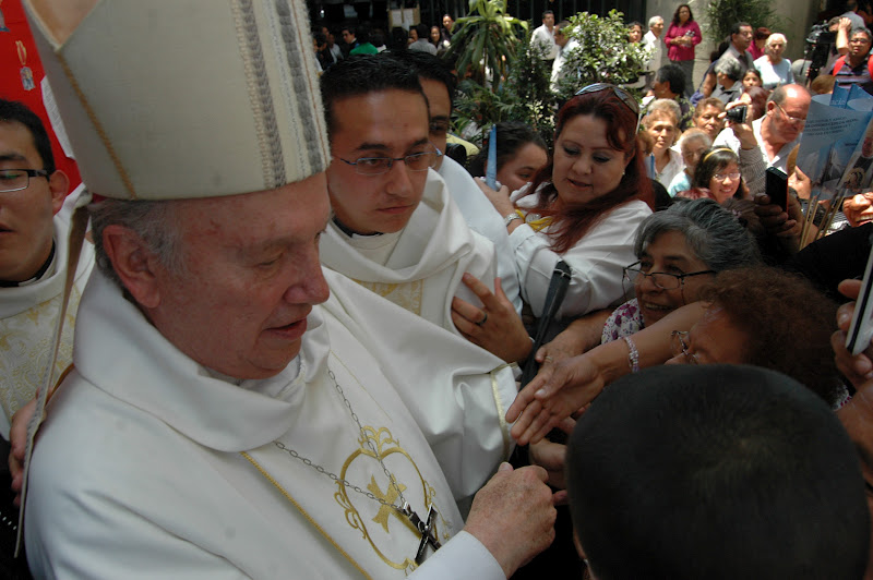 Cronista de Ecatepec: Onésimo Cepeda ofició la última misa como obispo ...