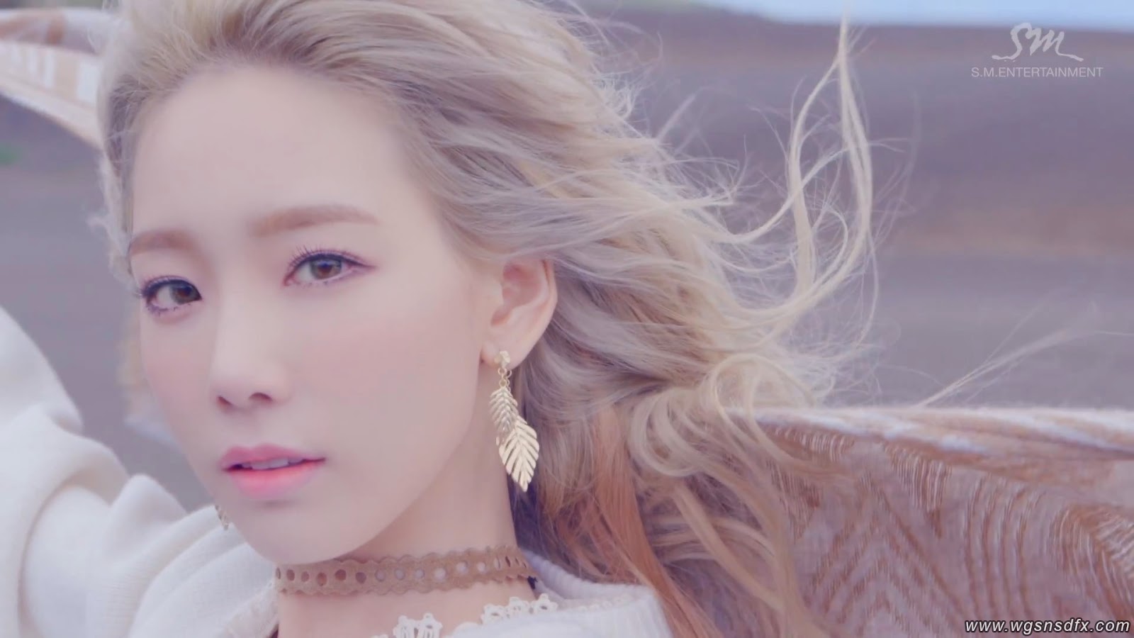 Browse the screenshots from SNSD TaeYeon's 'I' music video - Wonderful ...
