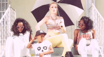 Pin-up MURDERS: HOT NEW FEMALE ARTIST IGGY AZALEA ON THE SCENE!!! WATCH ...