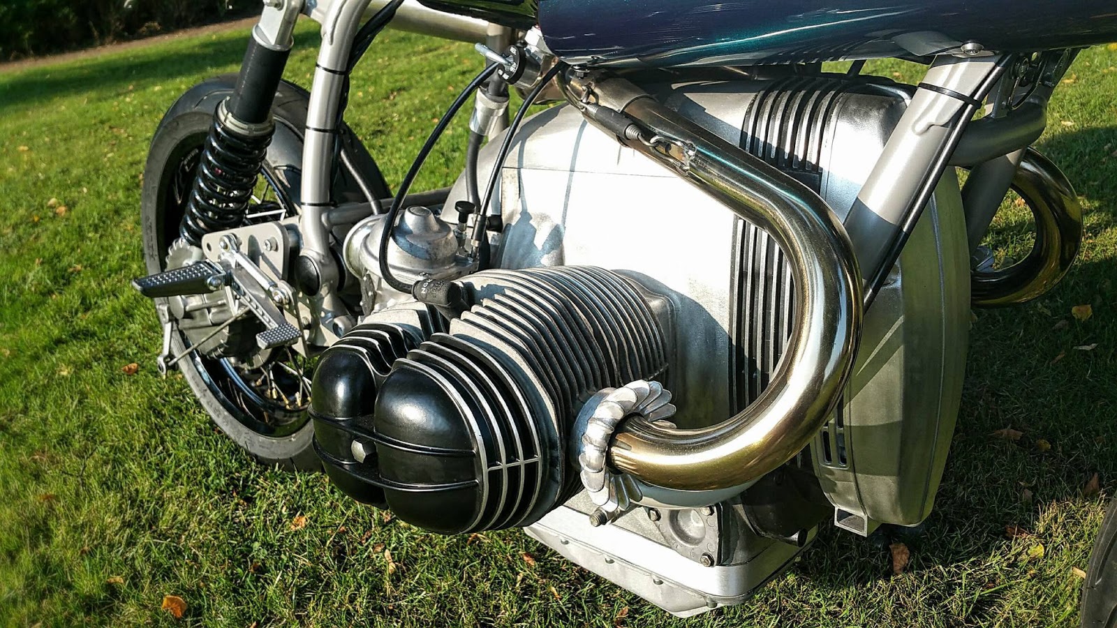 BMW Cafe Racer Coffee Rocker - RocketGarage - Cafe Racer Magazine
