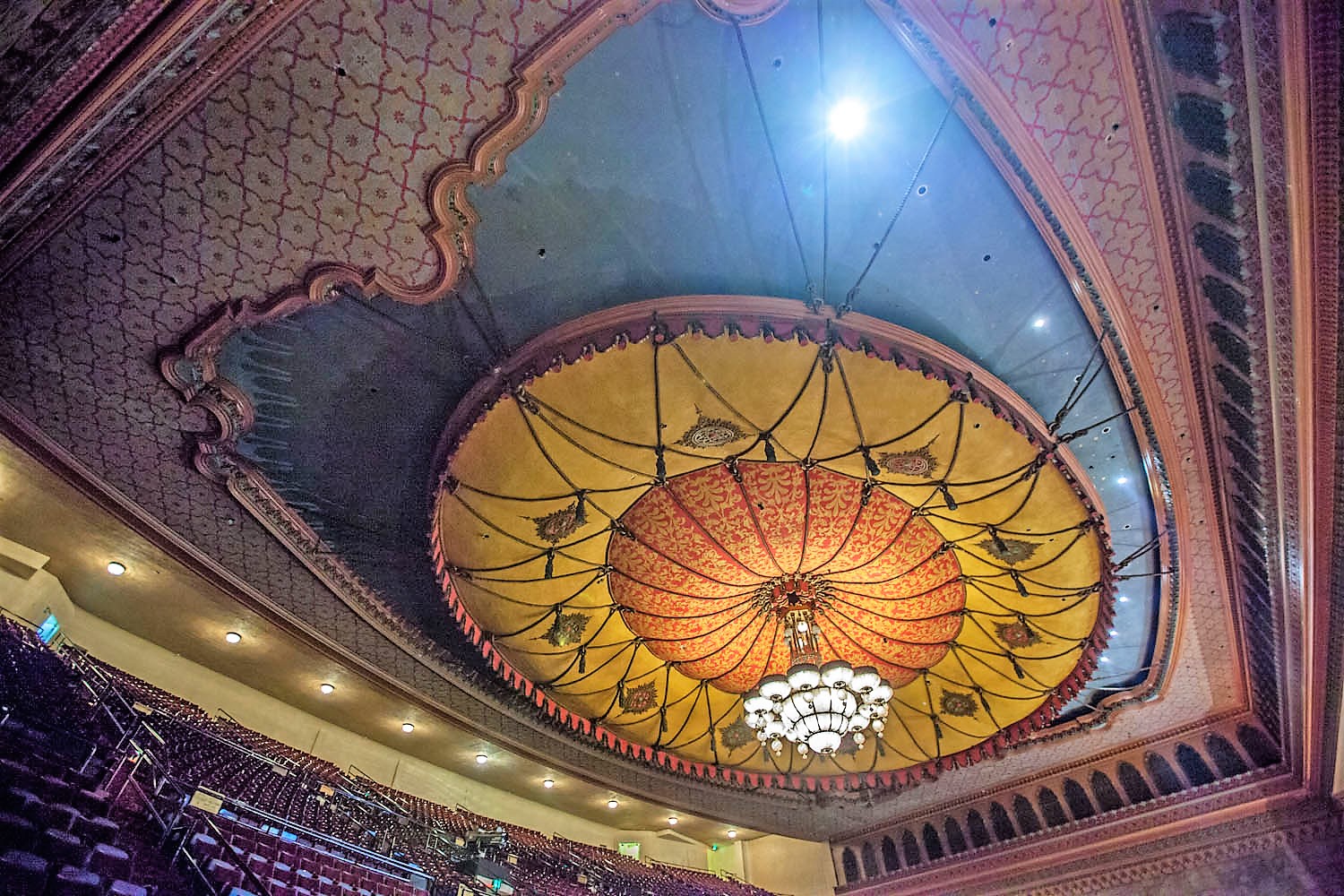 Los Angeles Theatres: Shrine Auditorium: the auditorium