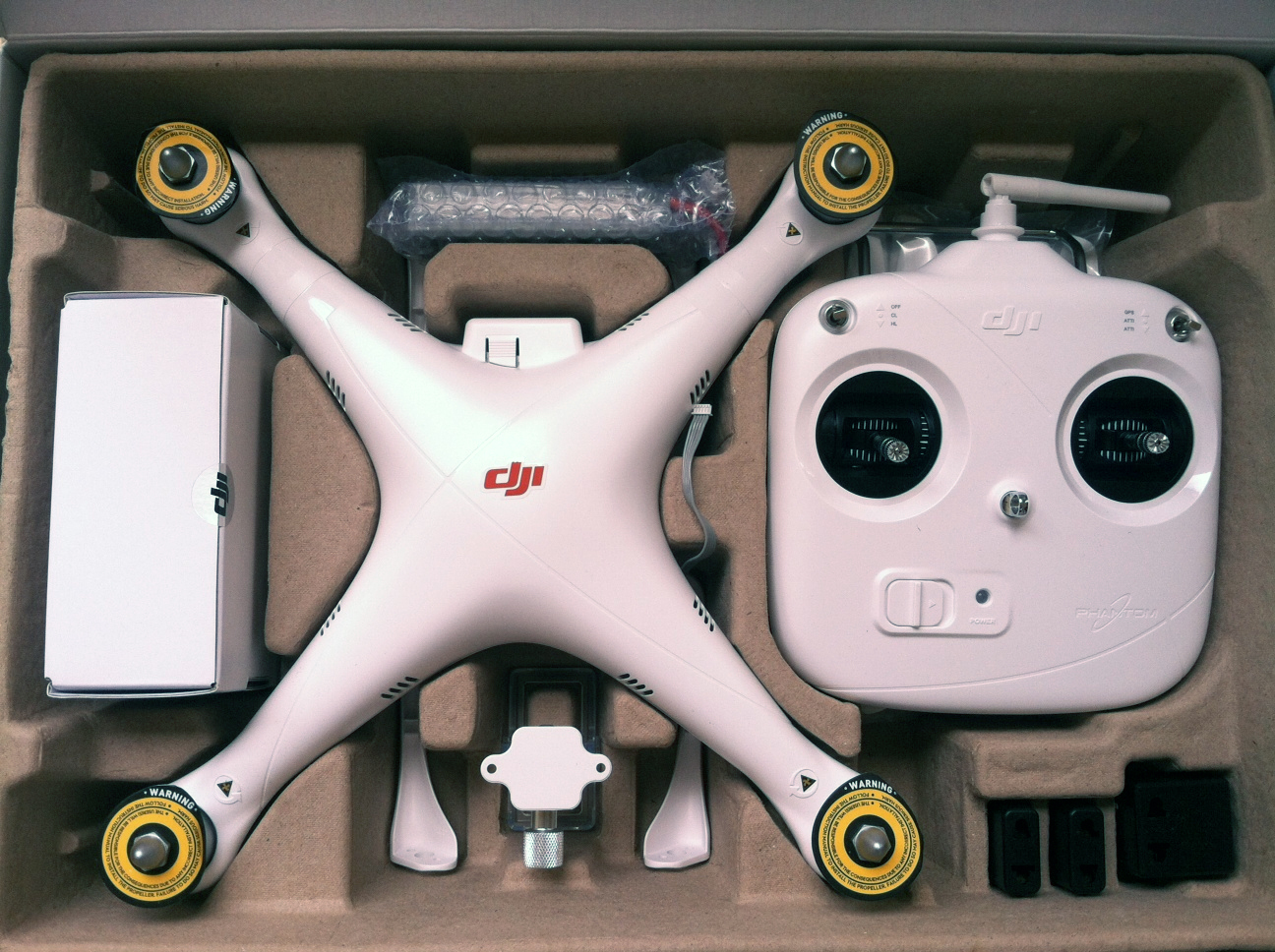 SJ's RC CLUB: DJI PHANTOM REMOTE CONTROL UAV DRONE QUADCOPTER BONUS ...