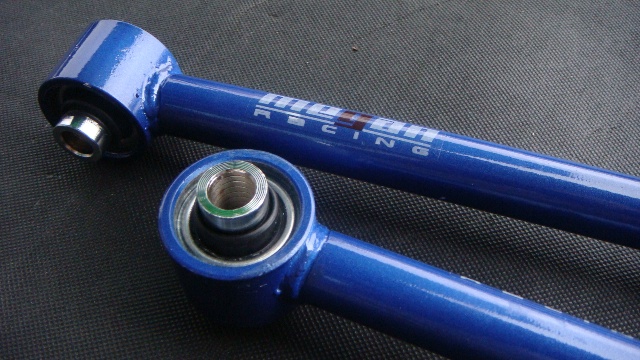 performance part: Megan Racing Toyota Ae86 rear suspension link