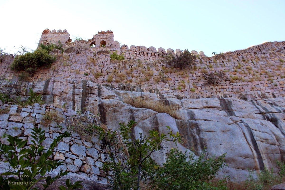 Journeys across Karnataka: Shahapur fort - part 1