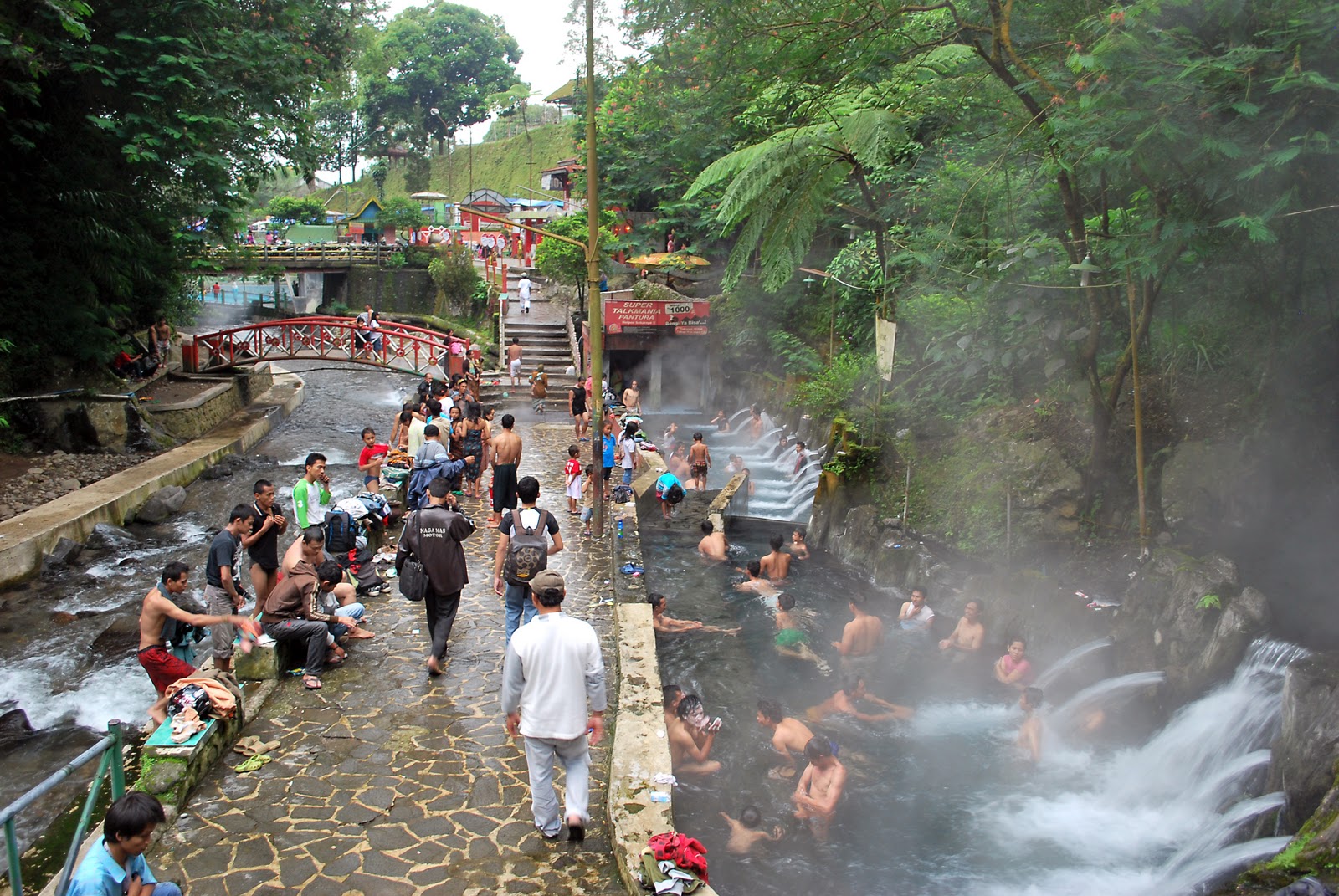 Taman Wisata Guci Tegal - Homecare24