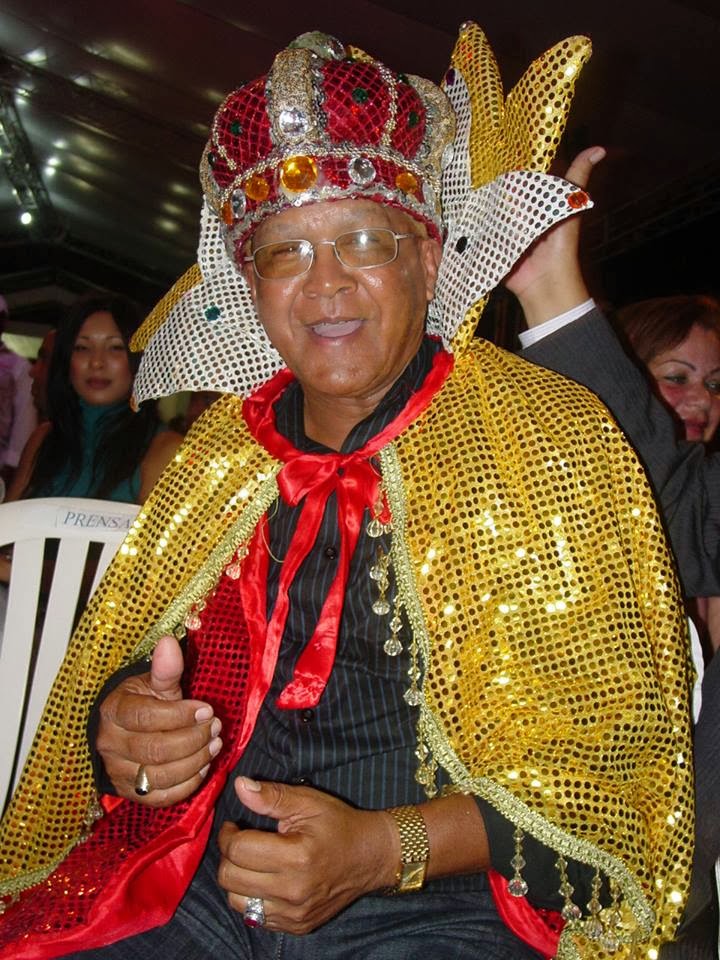 Tony Brito rey Momo Carnaval Bonao 2014, Anabel Sandoval reina