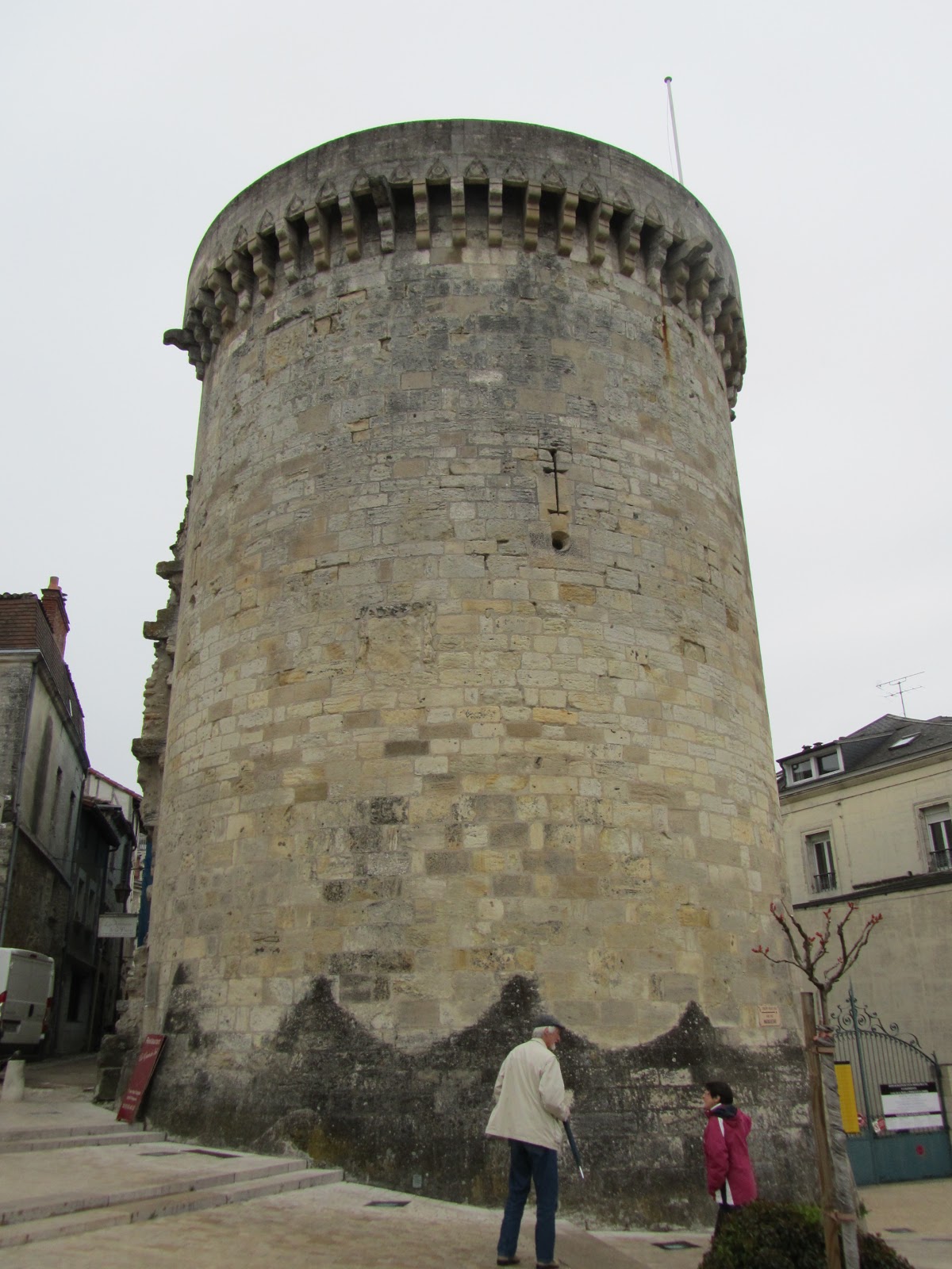 Katie in Bordeaux!: Périgueux!