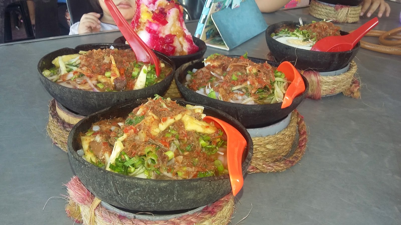 Laksa Tempurung, Teluk Kumbar