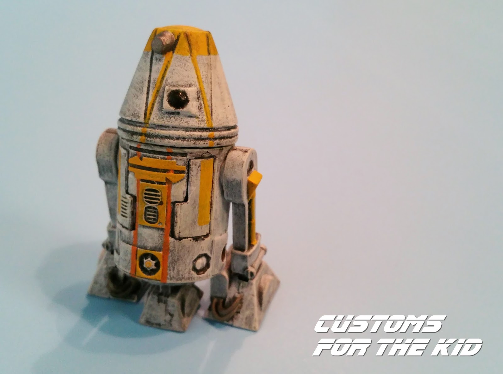 Customs for the Kid: CLONE WARS "R4-M1" created by Elias