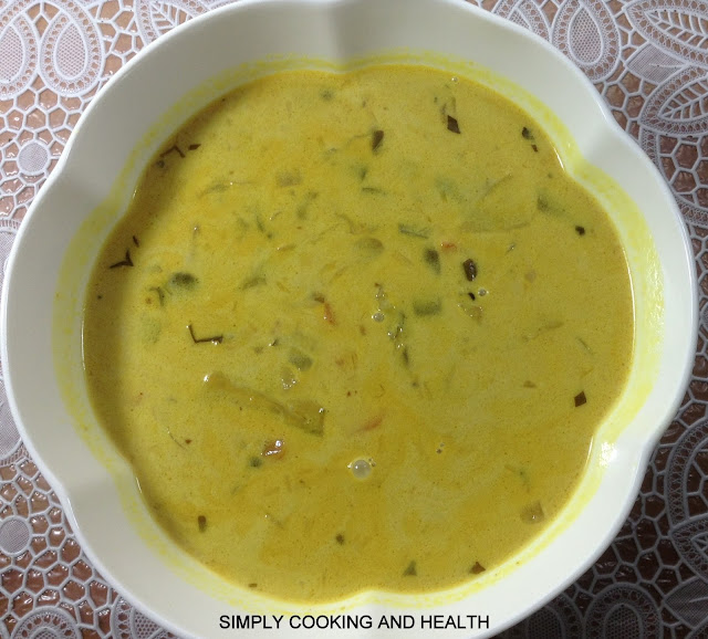 Simply Cooking and Health: Sothy with vegetables and tamarind (sour soup)