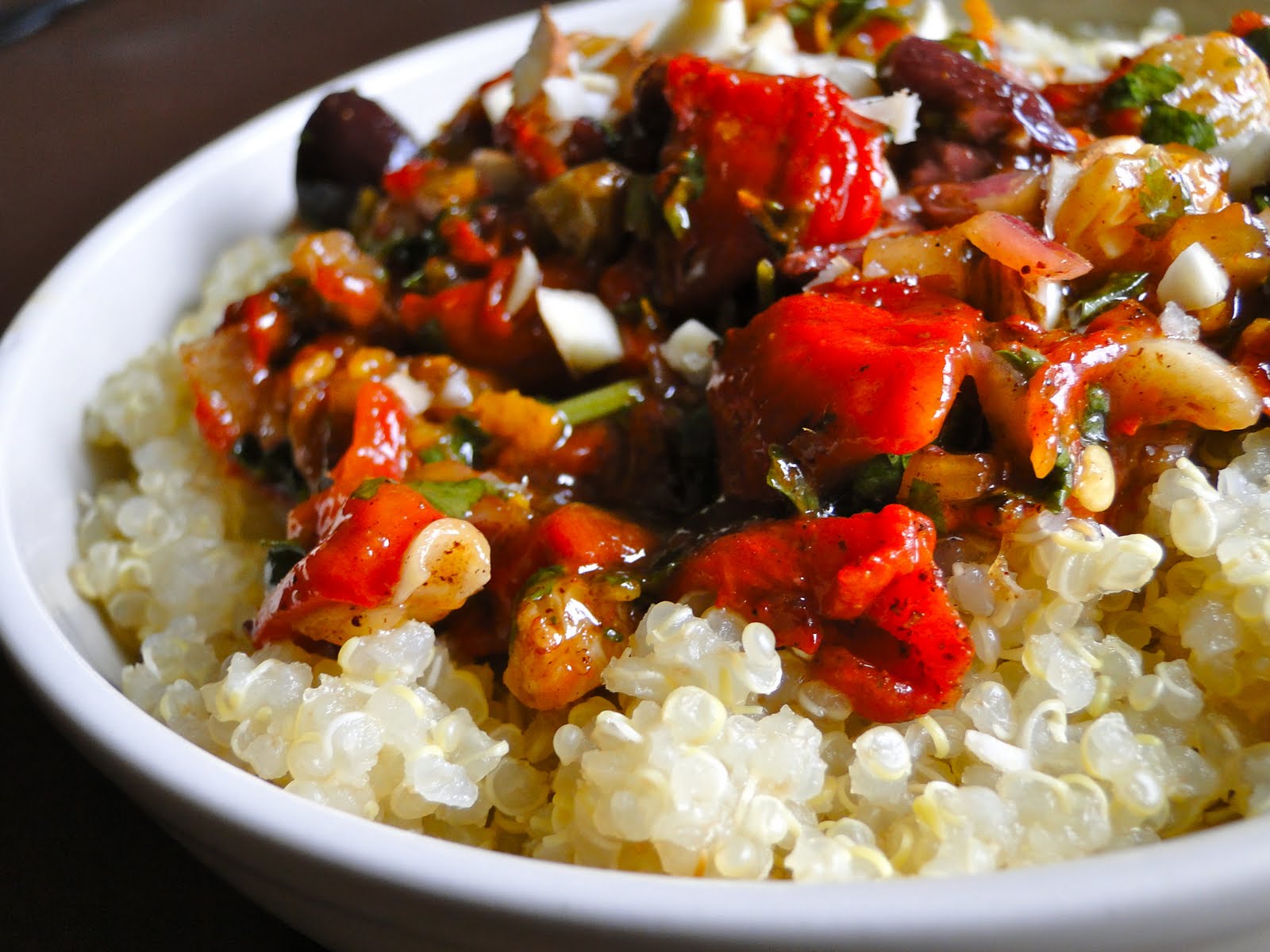 Sketch-Free Eating: Quinoa w/ Moroccan Salsa
