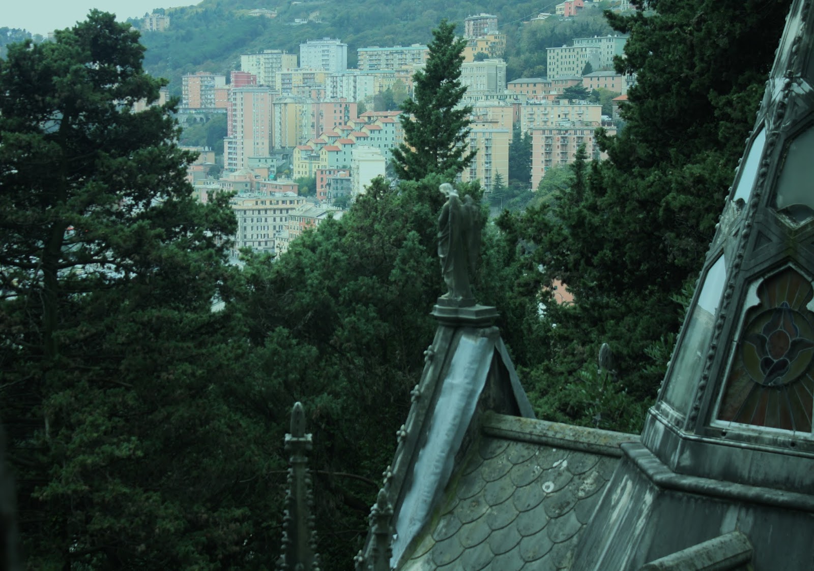 Lace up and Walk : An Outdoor Walk Through History - Staglieno Cemetery ...