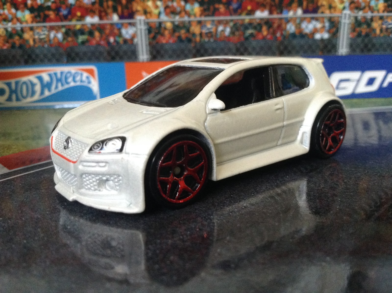 JULIAN'S HOT WHEELS BLOG: 2016 Volkswagen 5-Pack