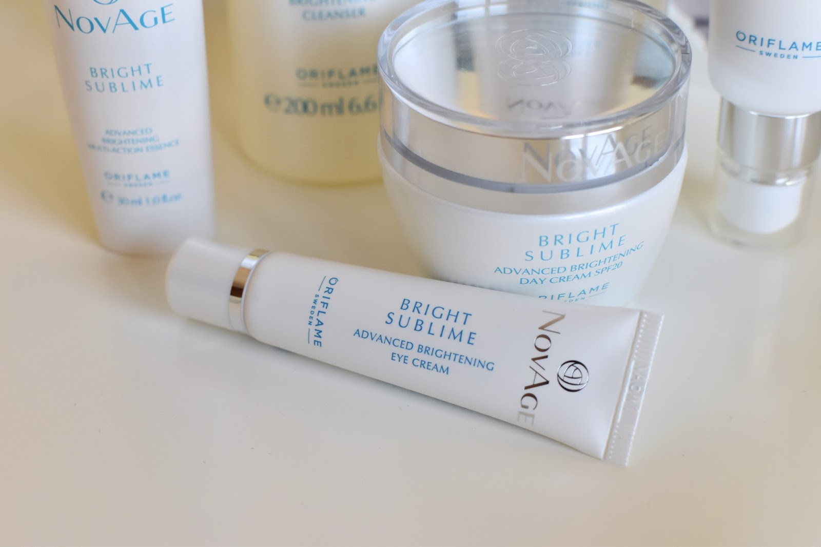 A Girl in Mint Green: SKIN | NovAge Bright Sublime da Oriflame