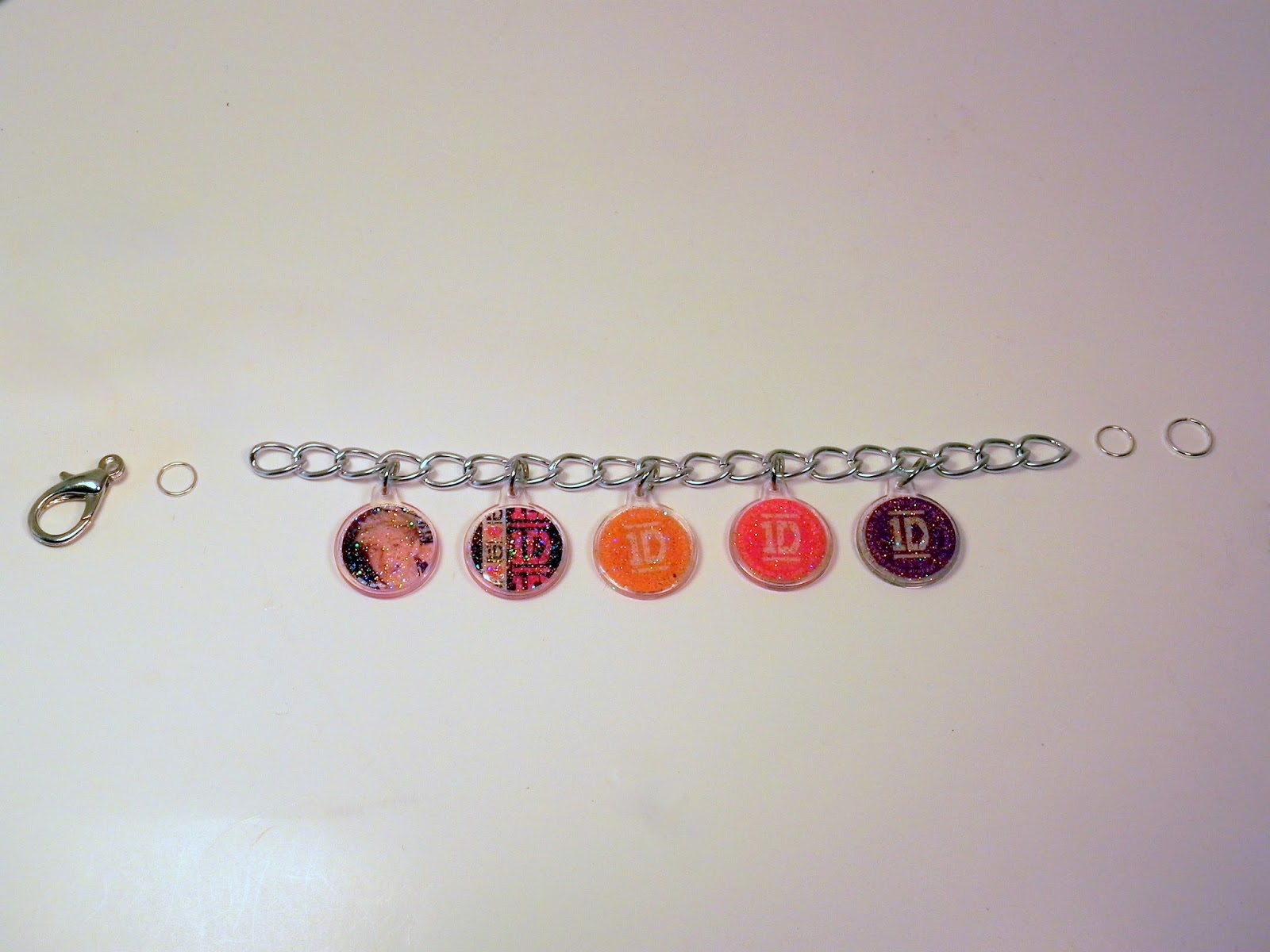 Smart n Snazzy: DIY ~ One Direction Charm Bracelet