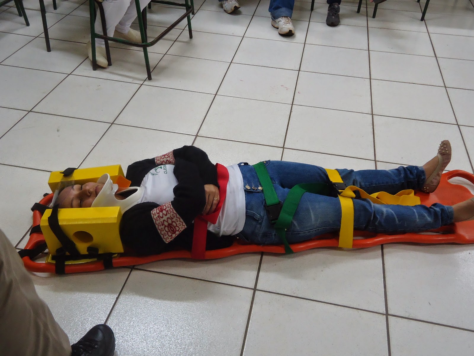 Curso Técnico em Enfermagem - Colégio A. M. Ceretta: Treinamento Corpo ...