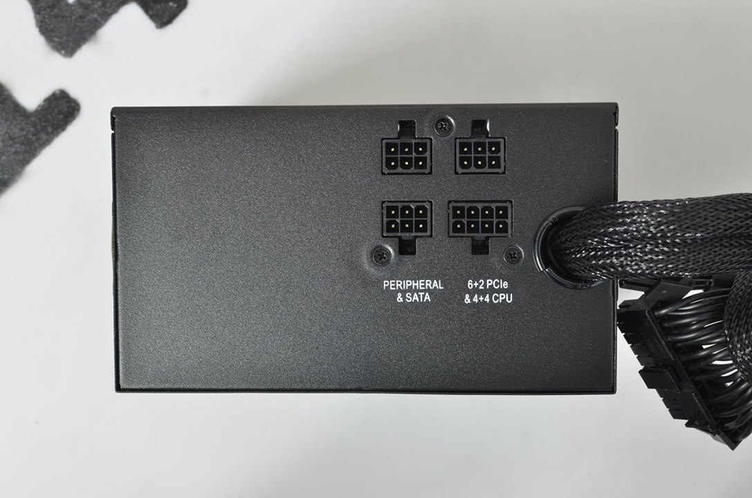 REVIEW - Corsair CX550m