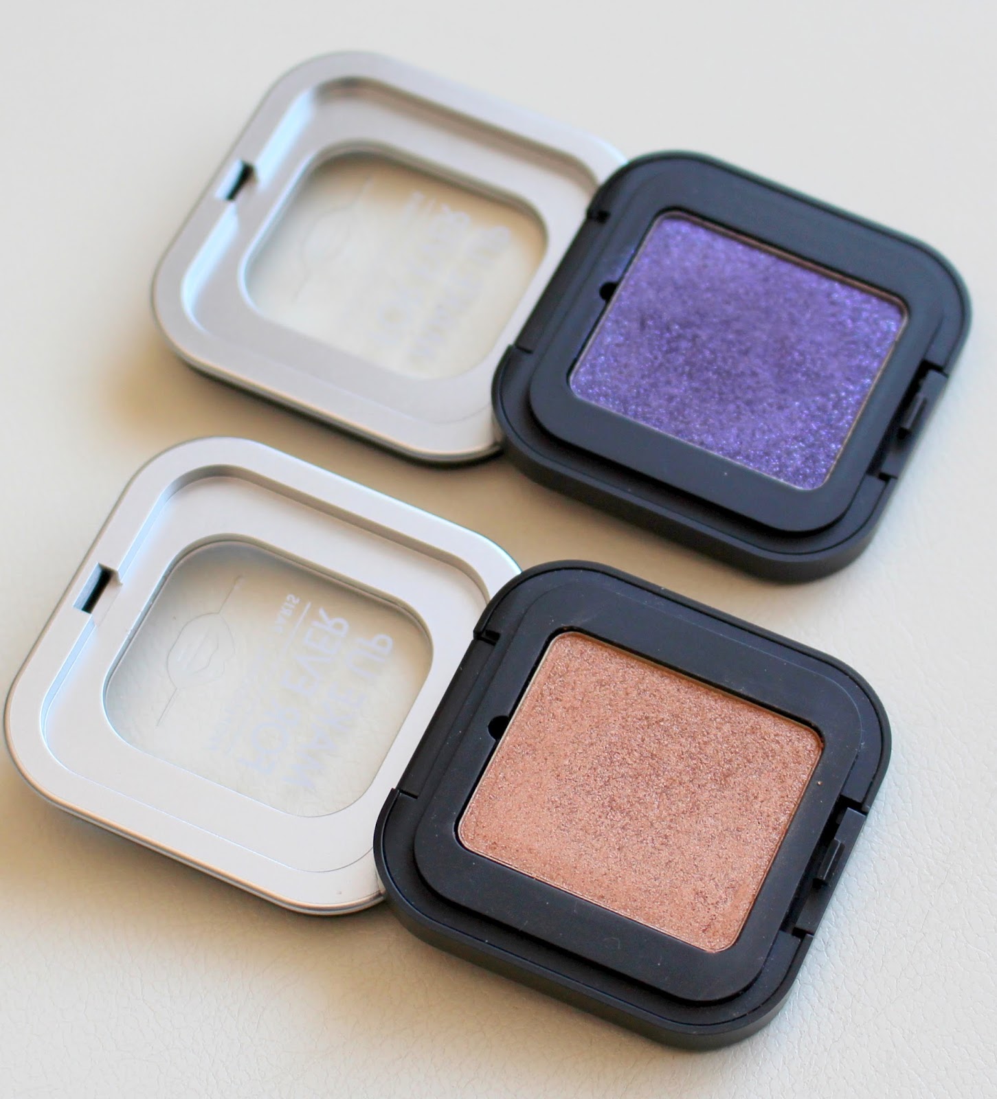 Ruqaiya Khan: MAKE UP FOR EVER Artist Color Eye Shadow in Blueberry and ...