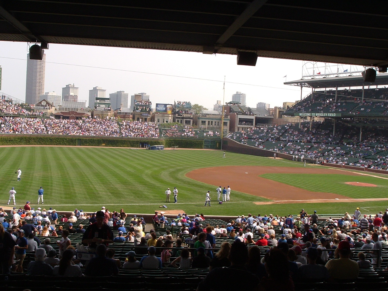 Filming Locations of Chicago and Los Angeles: Wrigley Field And The ...