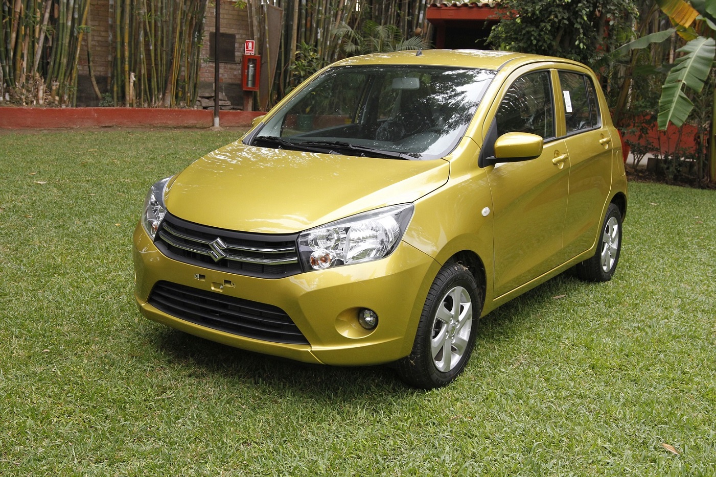 Transporte Total: DERCO PERÚ Y SUZUKI PRESENTAN EL NUEVO CELERIO