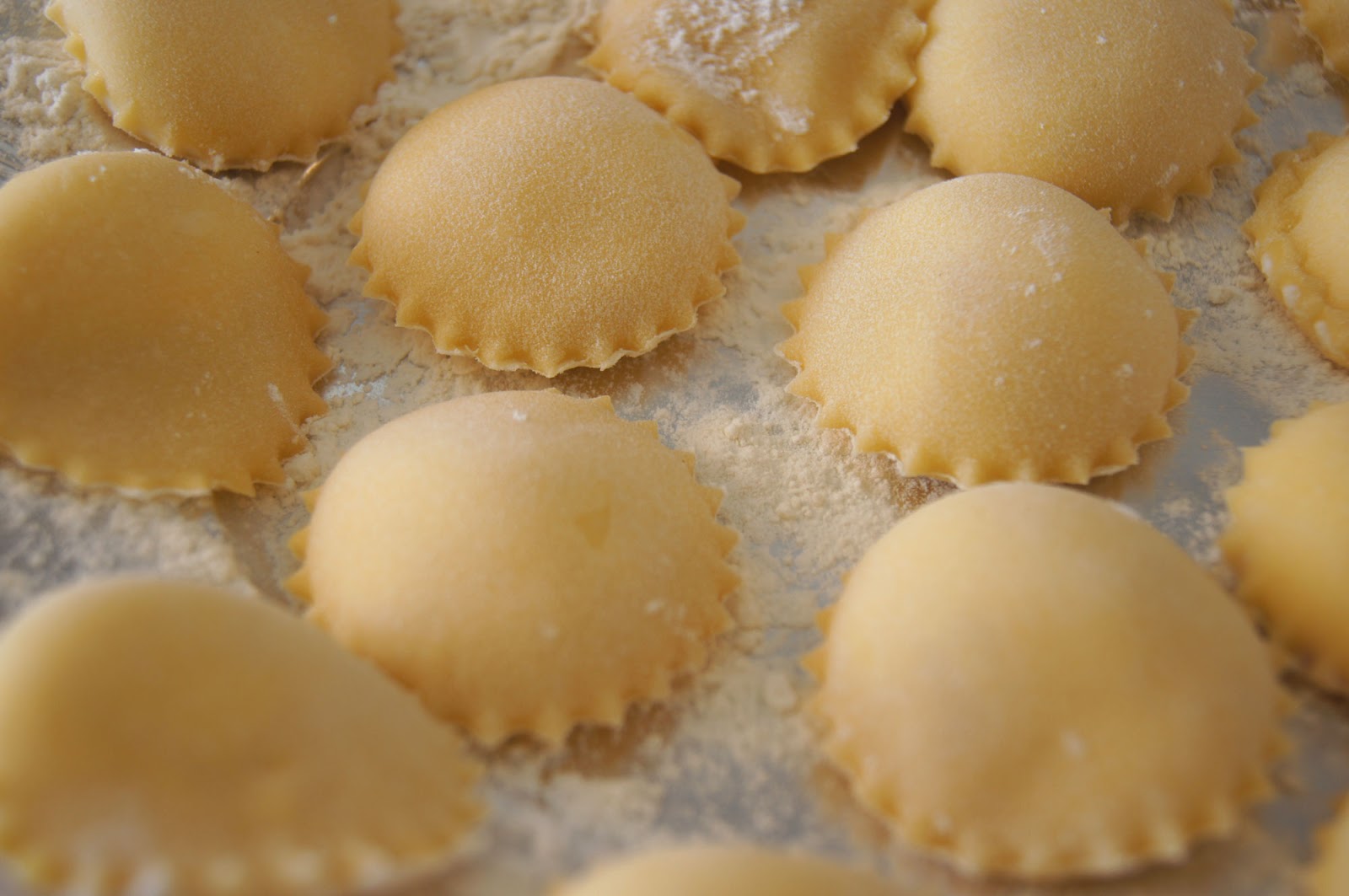 Welcome to Olioextravergin's Kitchen!: Homemade Ravioli with ricotta ...