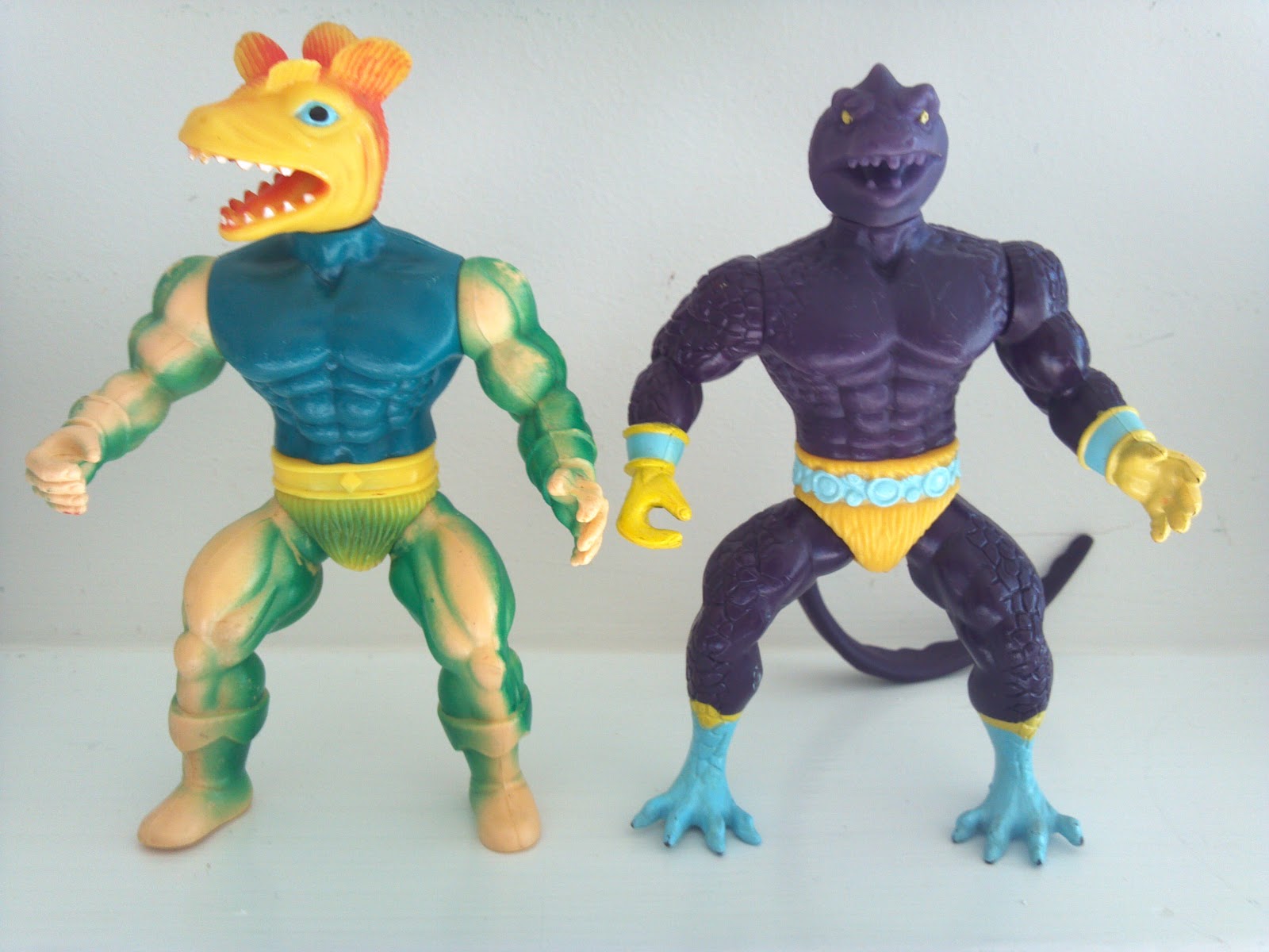 My Collection: Knock Off and Bootleg He-Man Style Figures