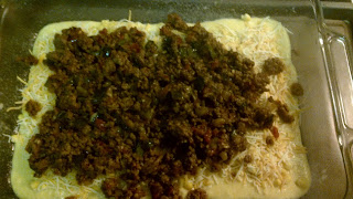 Leon's Mexican Kitchen: Spicy Mexican Meat Pie