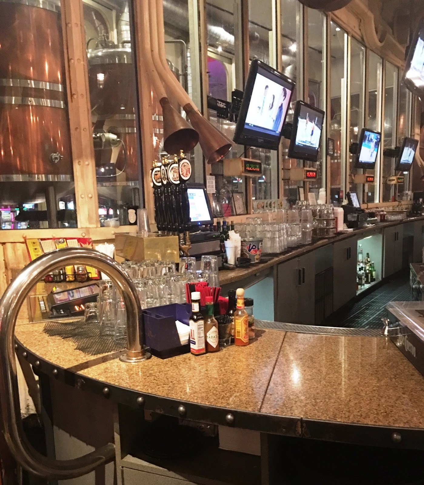 Laughlin Buzz: Laughlin in Photos January 16-22, 2017