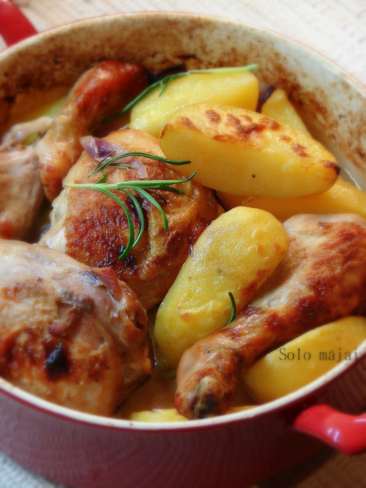 Solo mājai: Krāsnī cepta vista ar kartupeļiem