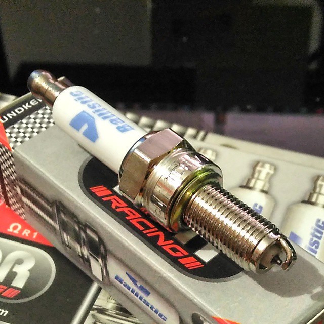 bengkel otomotif sumbodro: MACAM DAN RAGAM BUSI PREMIUM UTUK MOTOR