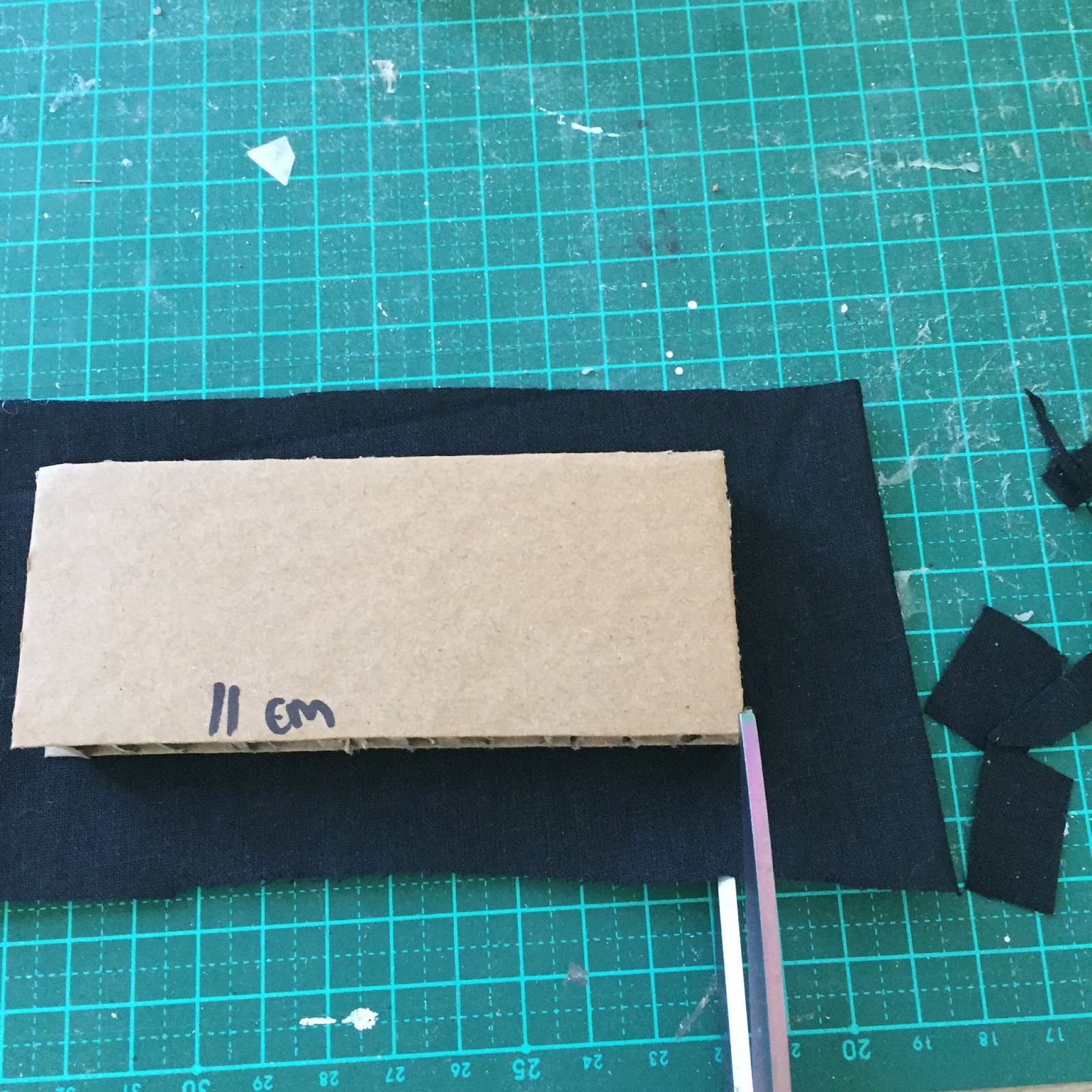 Modern Dollhouse DIY: Miniature Sofa