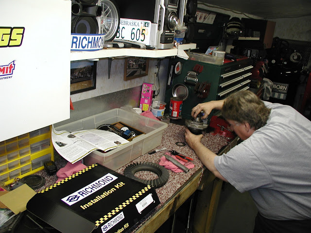 Wally&Sue: Nine inch Ford gearset setup and Detroit Locker