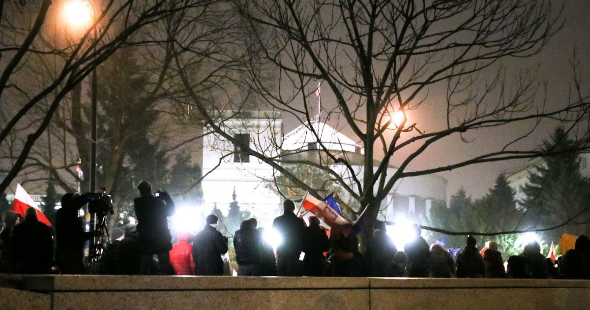 Realitati geopolitice: Federatia Rusa vrea sa aplice Romaniei ...