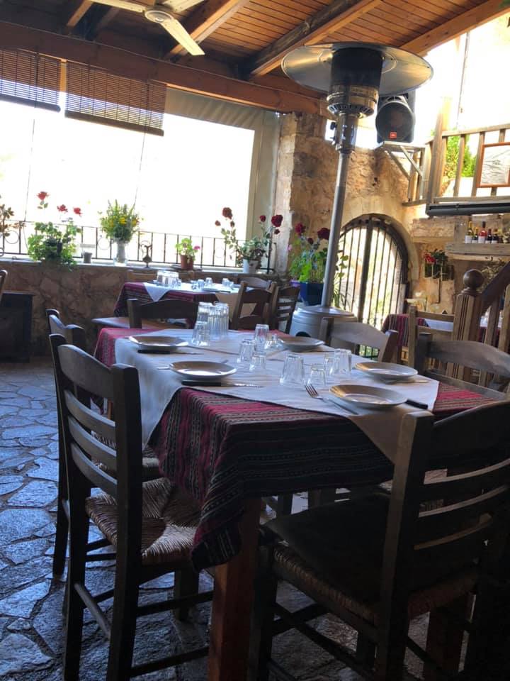 ΤΑΒΕΡΝΕΣ ΒΑΜΟΣ ΑΠΟΚΟΡΩΝΟΥ ΧΑΝΙΑ: ΤΑΒΕΡΝΑ ΠΑΡΑΣΙΑ ΑΠΟΚΟΡΩΝΑΣ ΦΩΤΟ